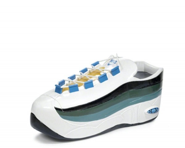 Great Art Stays With You Even After You Die—The Fantasy Coffins of ...